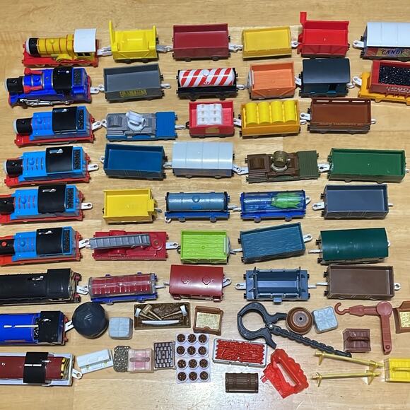 Thomas & Friends | Toys | Thomas The Tank Engine Trackmaster Large Lot ...